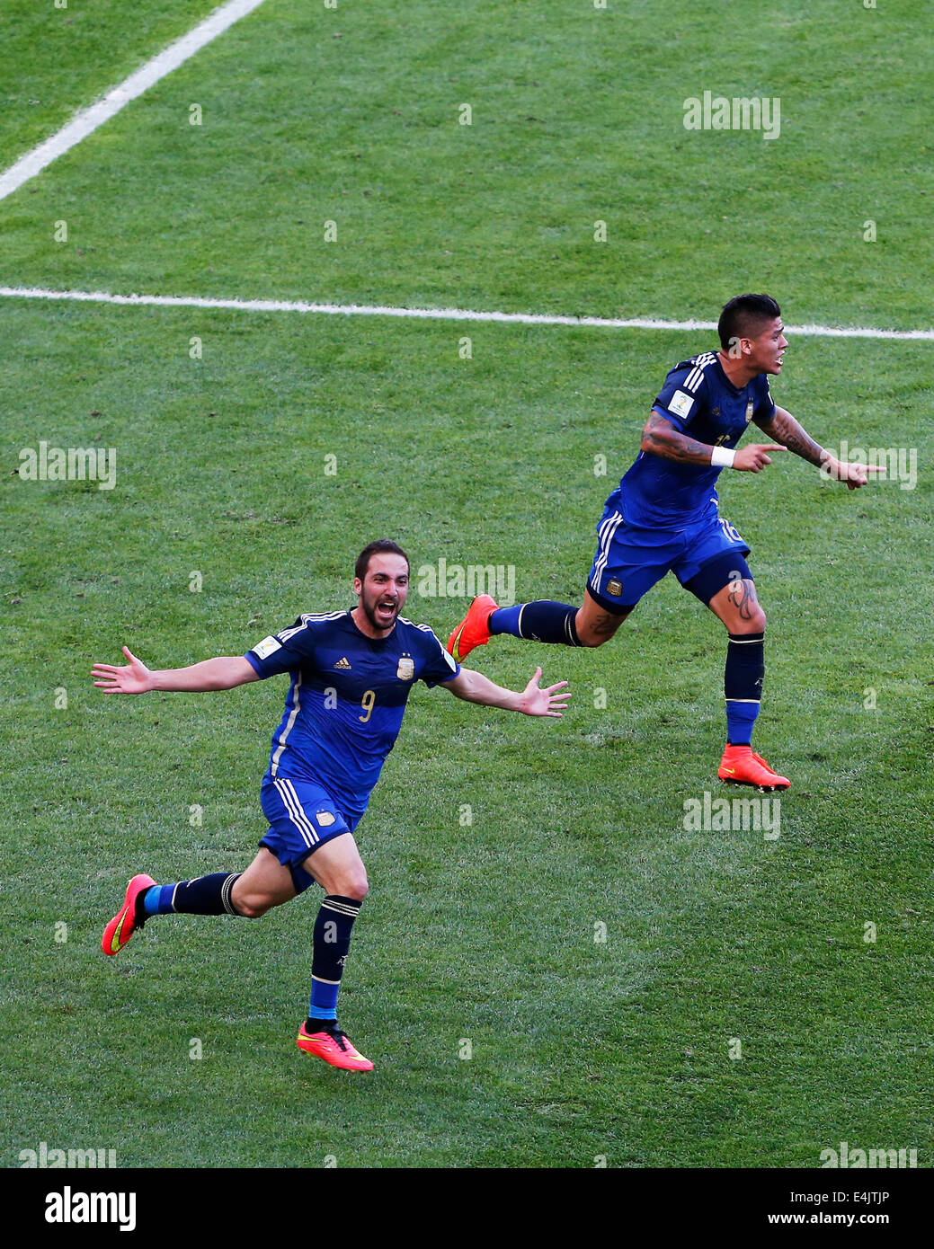 Argentina offside goal hi-res stock photography and images - Alamy