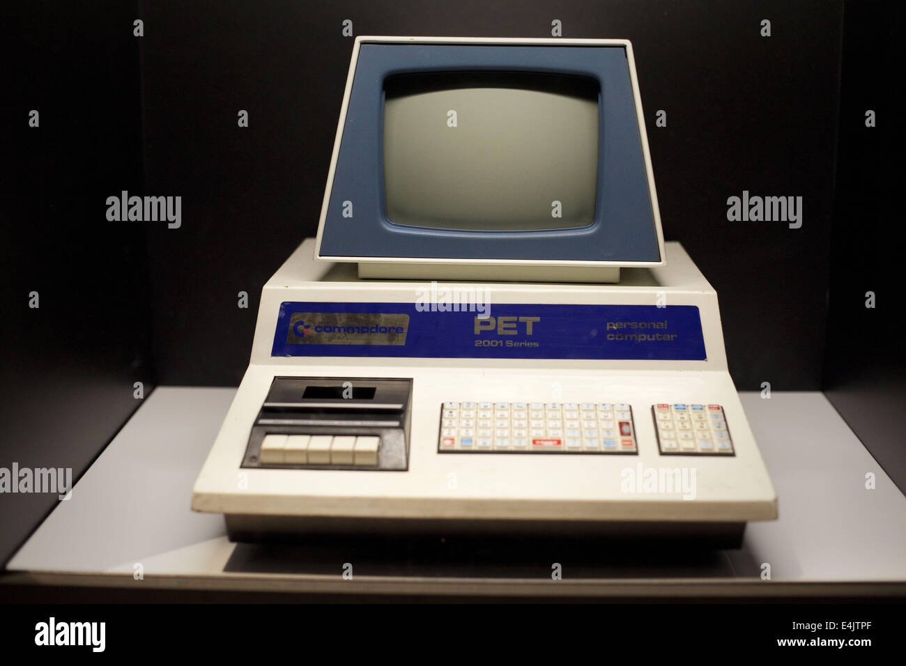 Transactor hi-res stock photography and images - Alamy