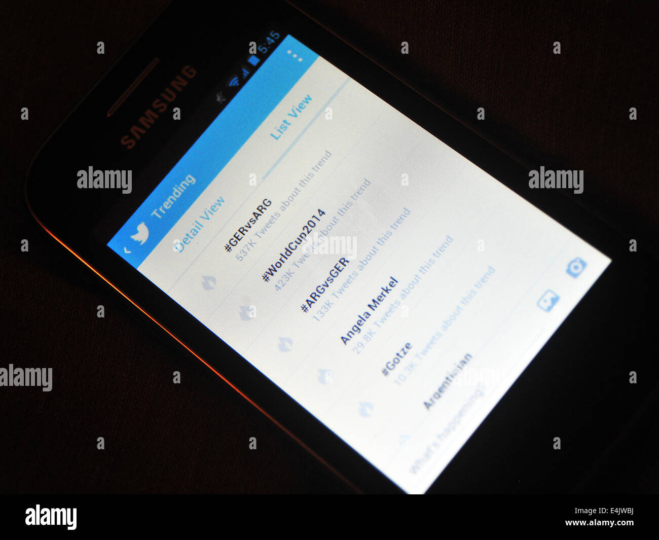 World cup tweets hi-res stock photography and images - Alamy