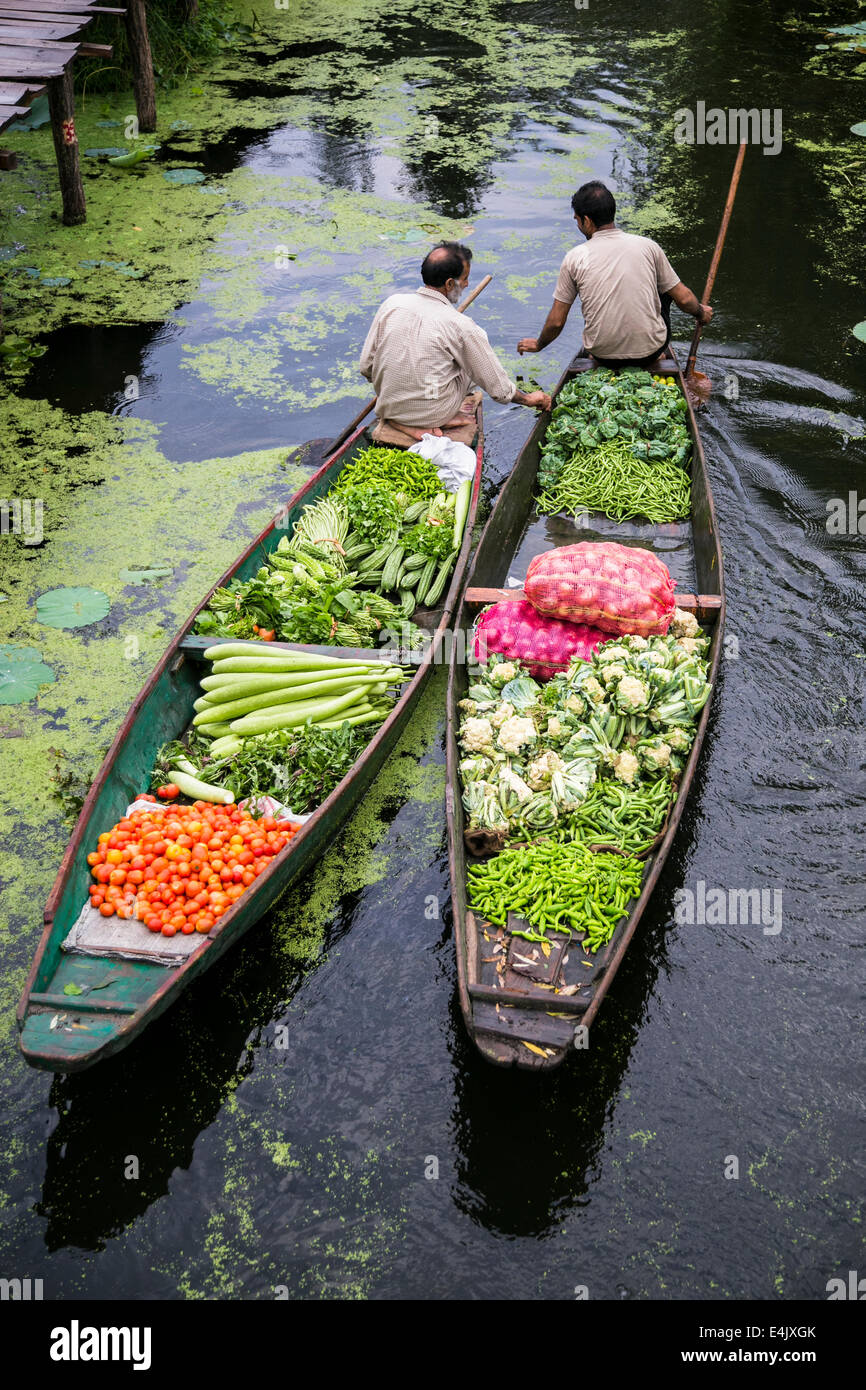Vegetable boats hi-res stock photography and images - Alamy