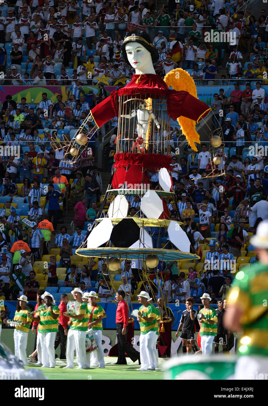 Maracana show hi-res stock photography and images - Alamy