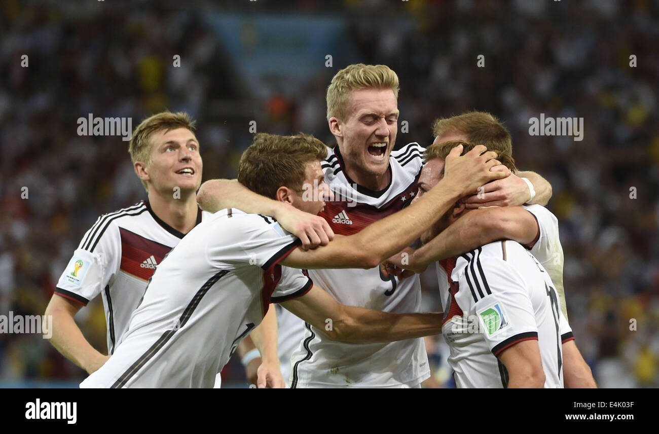 Rio De Janeiro, Brazil. 13th July, 2014. Germany's Mario Gotze (1st R ...
