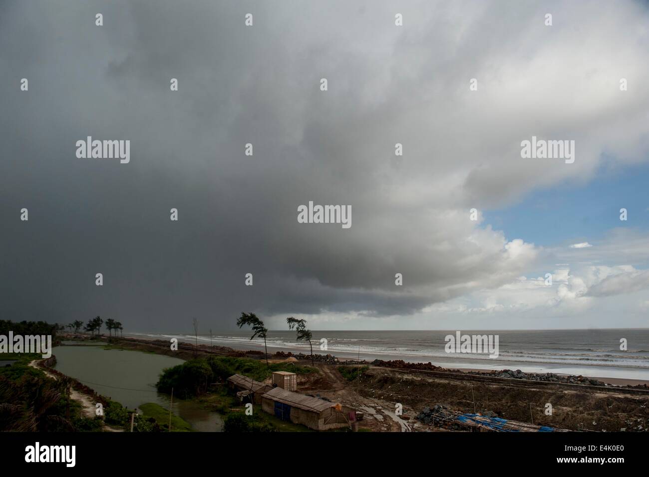 Bay of bengal seas eastern coast hi-res stock photography and images ...