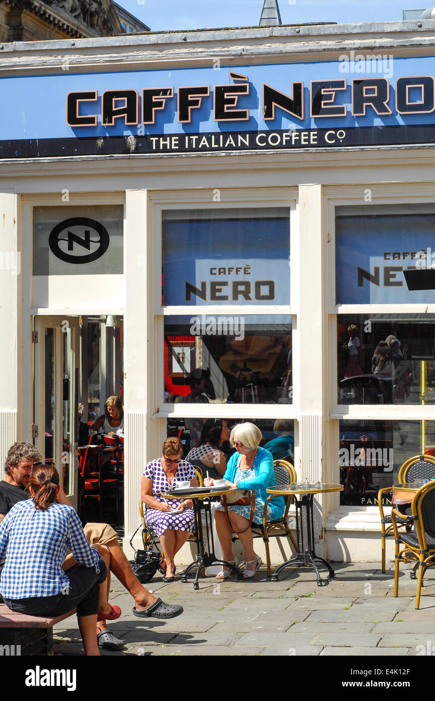 Cafe Nero Bath Somerset Stock Photo - Alamy