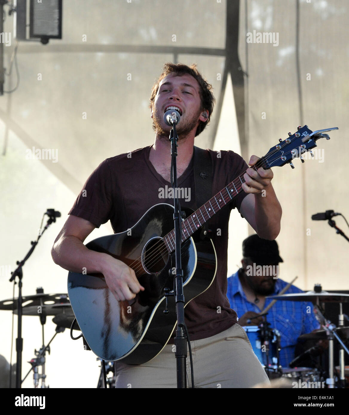 Raleigh, NC, USA. 13th July, 2014. Singer PHILLIP PHILLIPS brings his ...