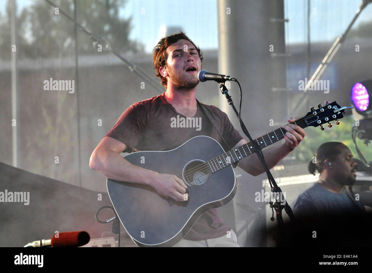 Raleigh, NC, USA. 13th July, 2014. Singer PHILLIP PHILLIPS brings his ...