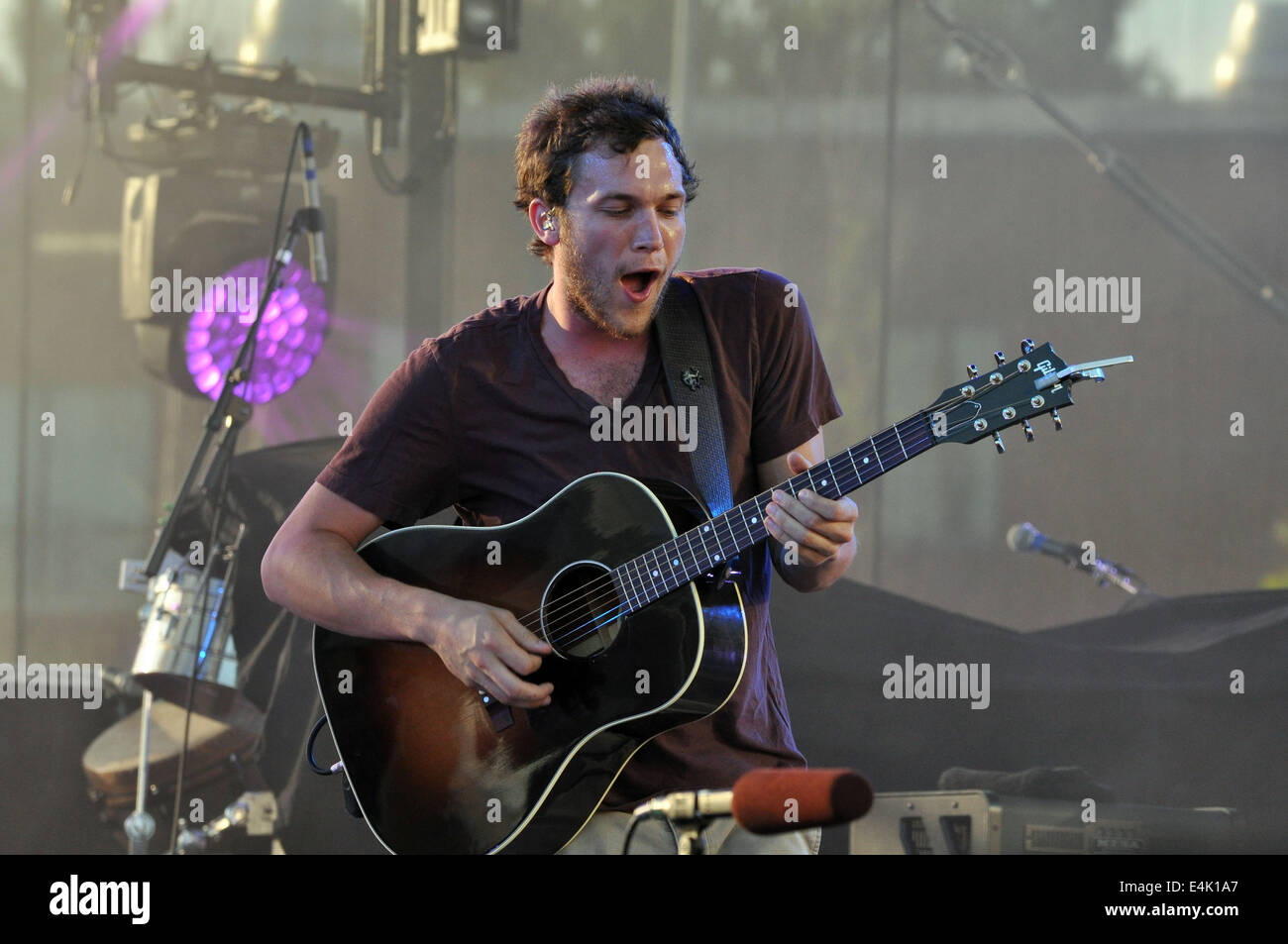 Raleigh, NC, USA. 13th July, 2014. Singer PHILLIP PHILLIPS brings his ...