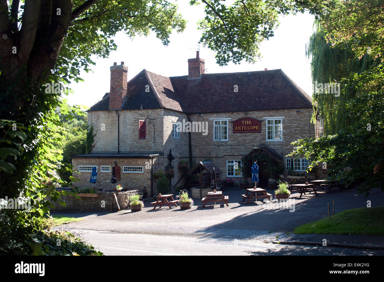 The Antelope pub, Lighthorne, Warwickshire, England, UK Stock Photo - Alamy