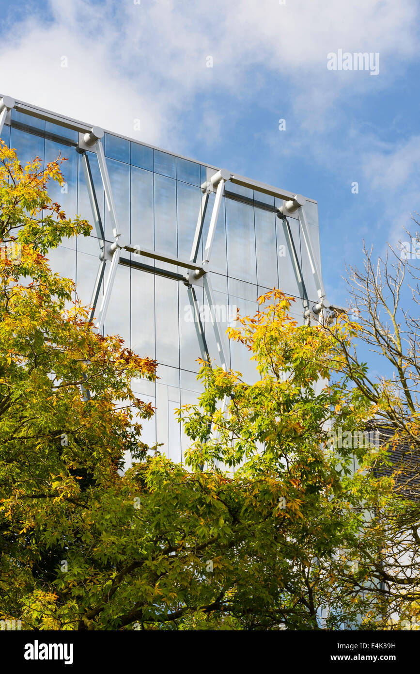 University of waterloo quantum hi-res stock photography and images - Alamy