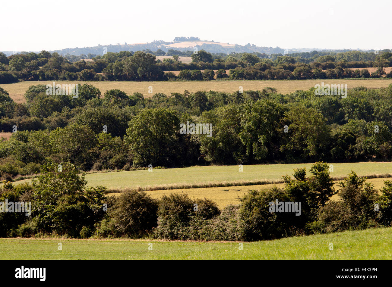 Summer uk landscape hi-res stock photography and images - Alamy