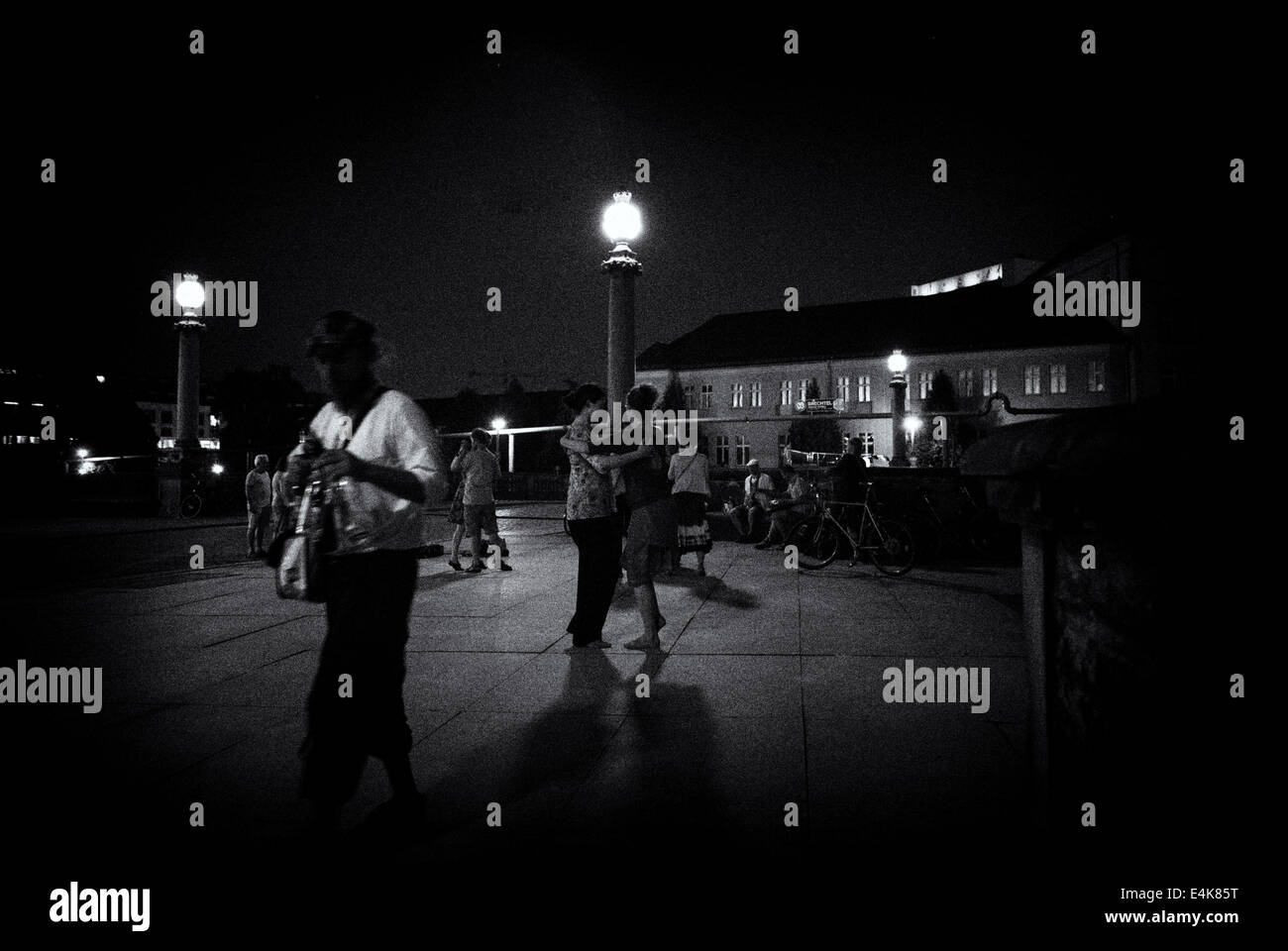 Homeless black man hi-res stock photography and images - Alamy