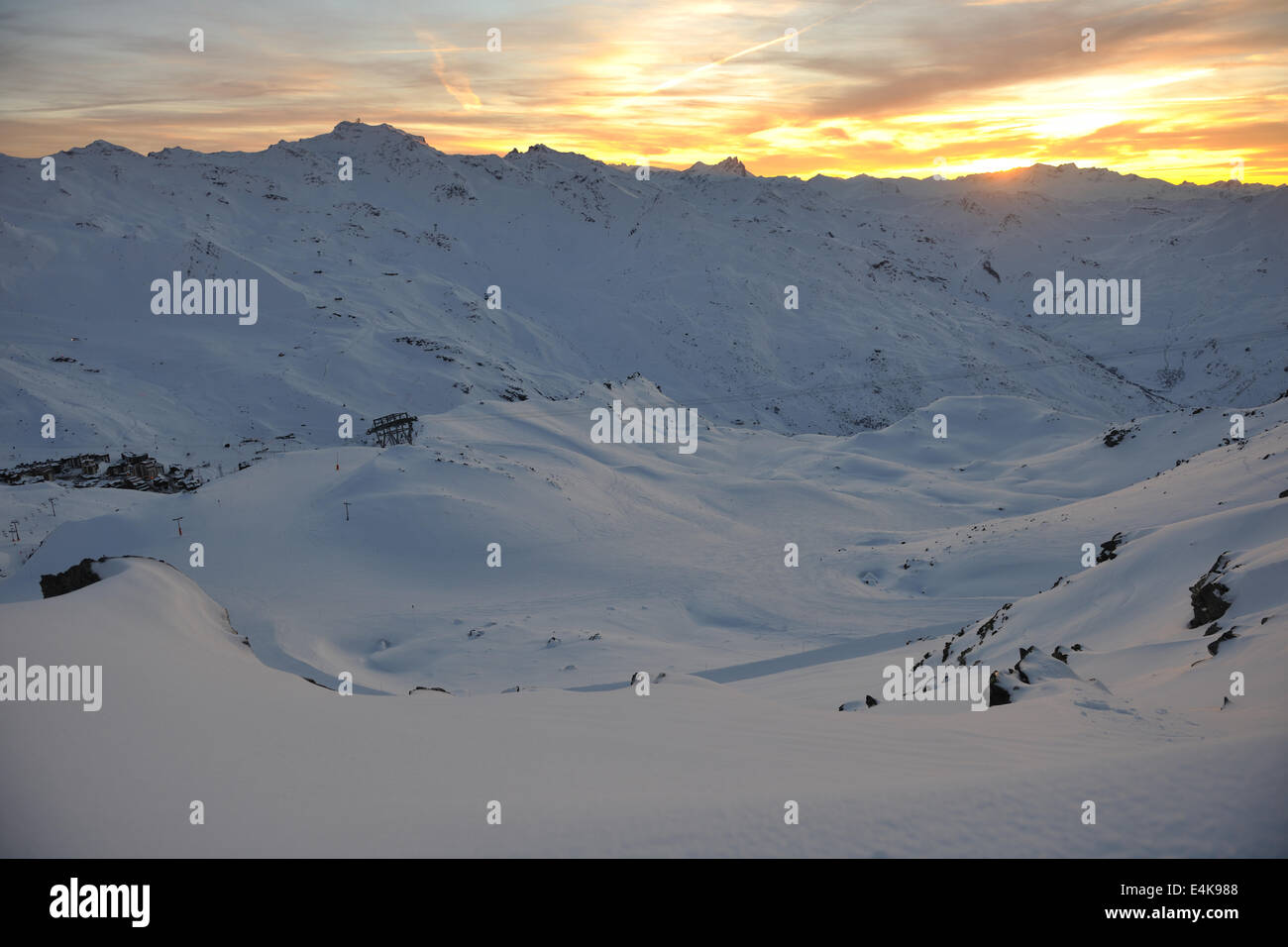 mountain snow sunset Stock Photo - Alamy