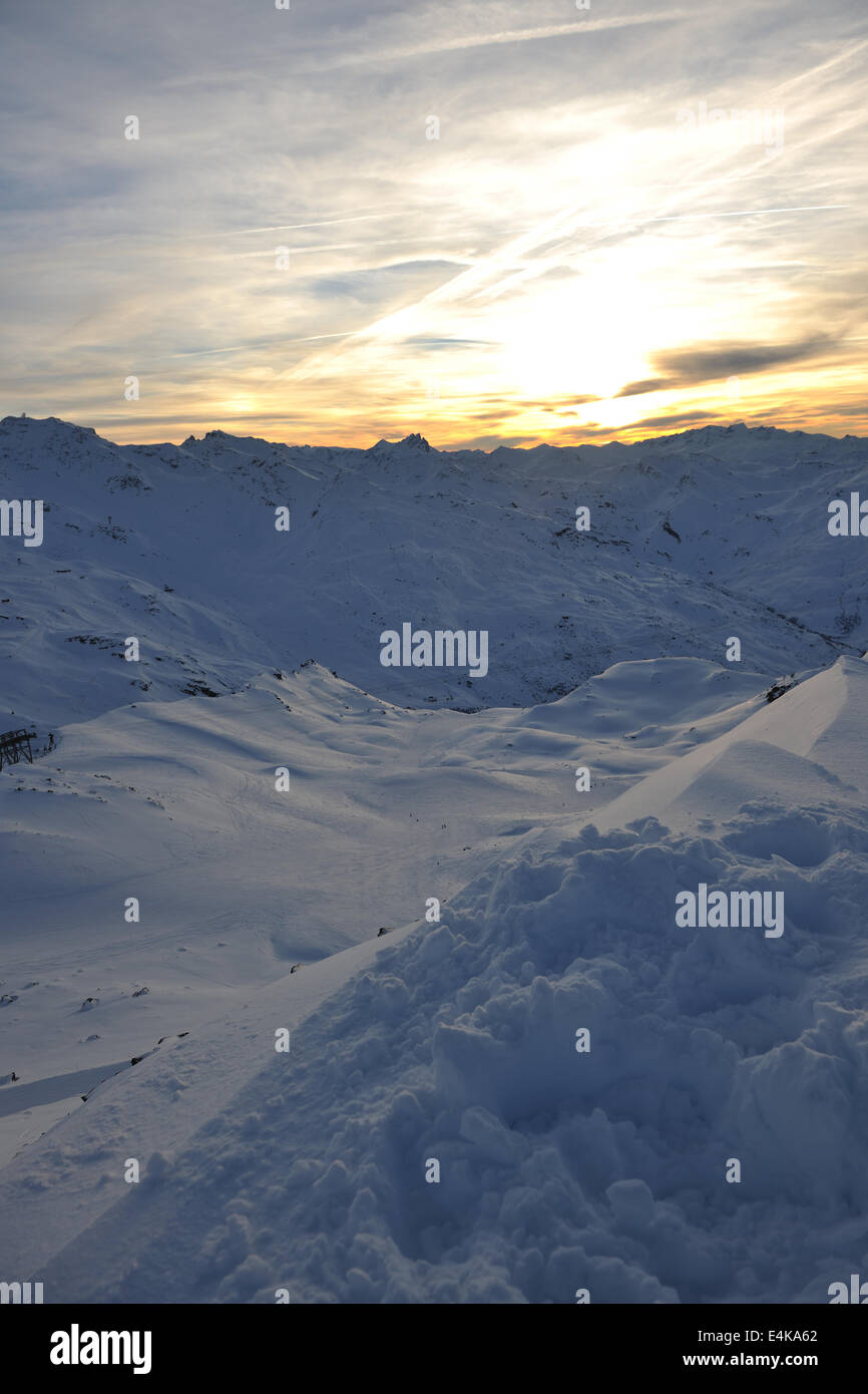 mountain snow sunset Stock Photo - Alamy