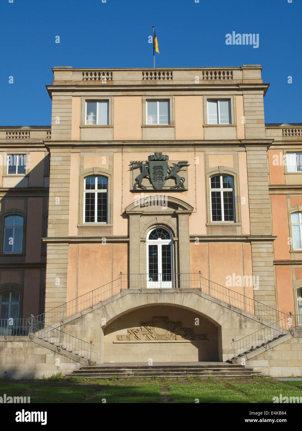 Neues Schloss (New Castle), Stuttgart Stock Photo - Alamy