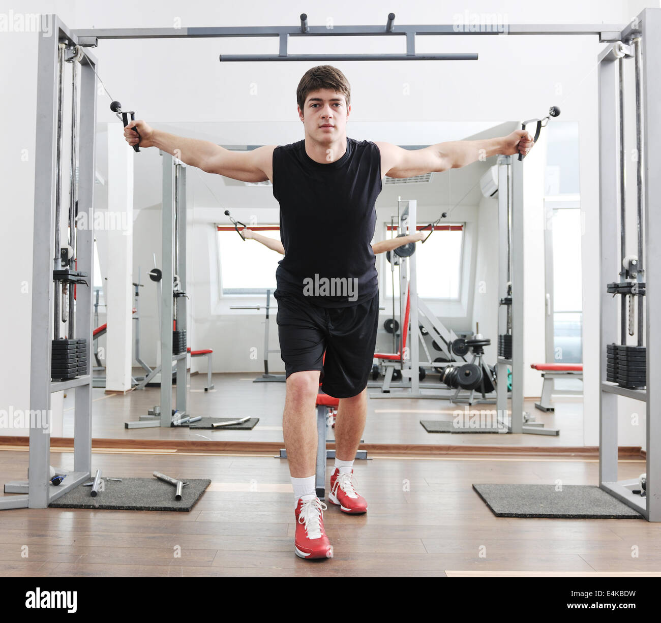 man fitness workout Stock Photo - Alamy