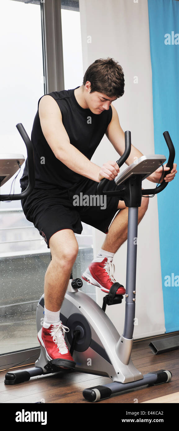 man fitness workout Stock Photo - Alamy