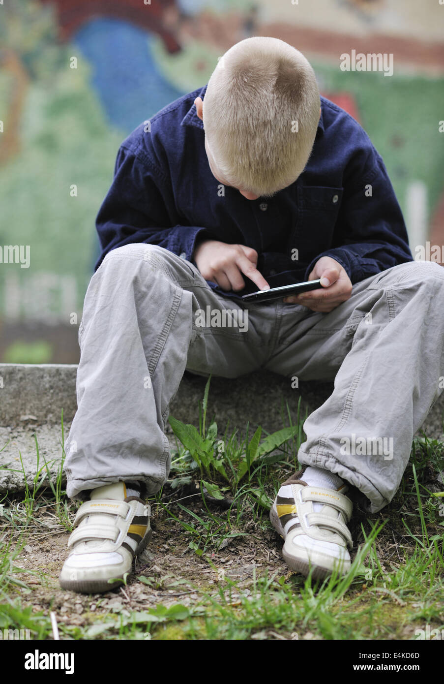 playing video games outdoor Stock Photo - Alamy