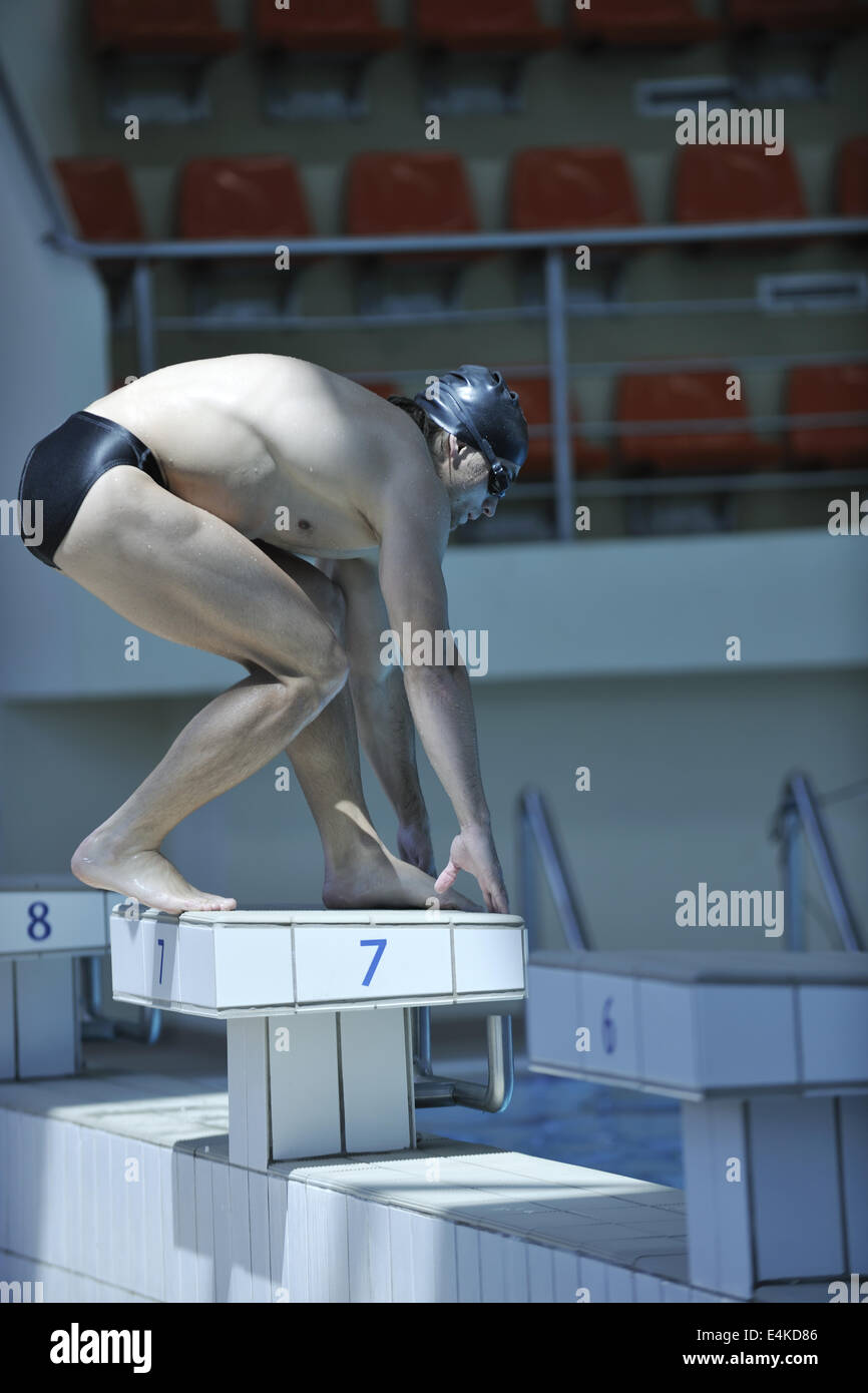 young swimmer ready for start Stock Photo - Alamy