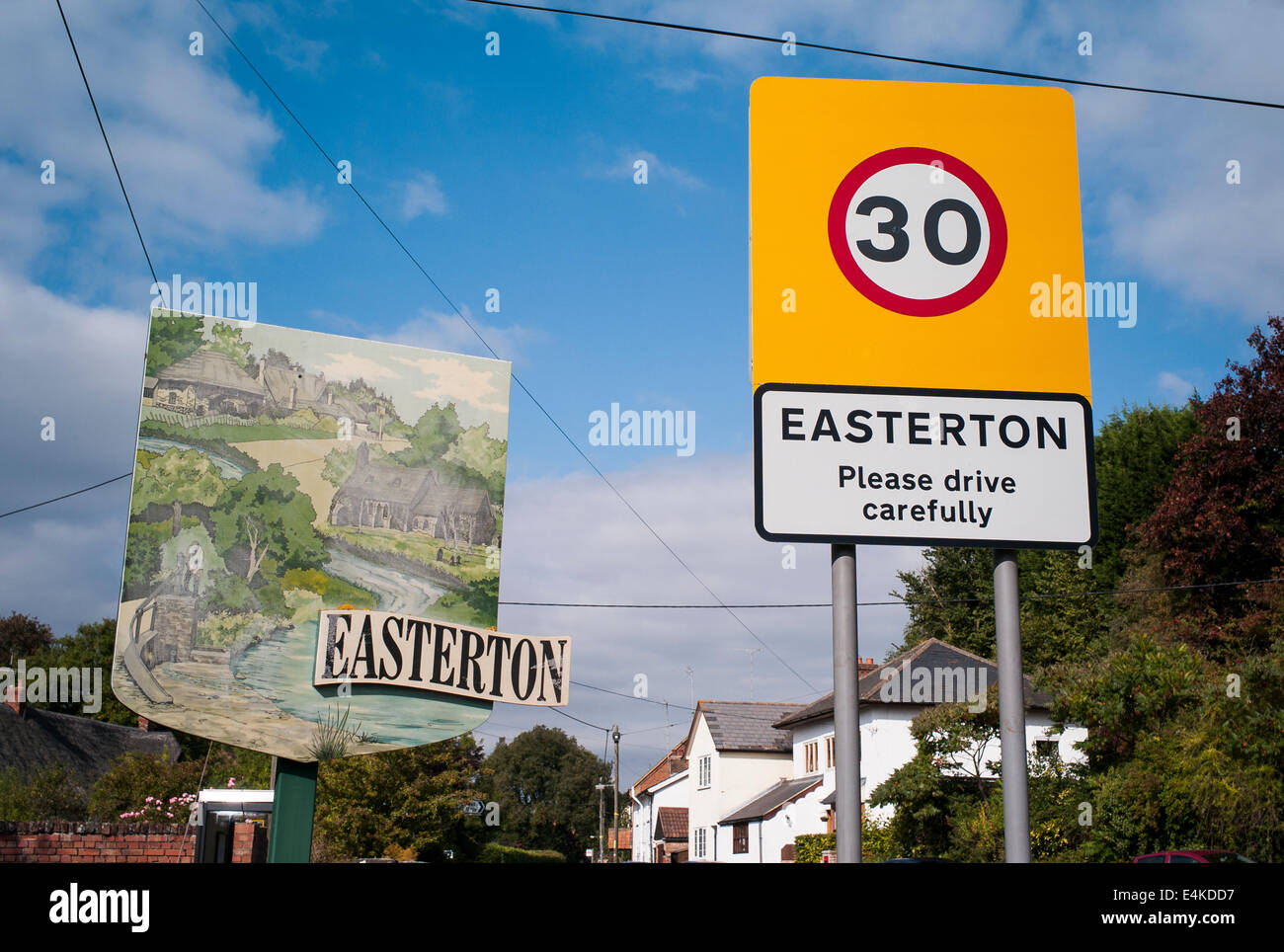 English village signs hi-res stock photography and images - Alamy