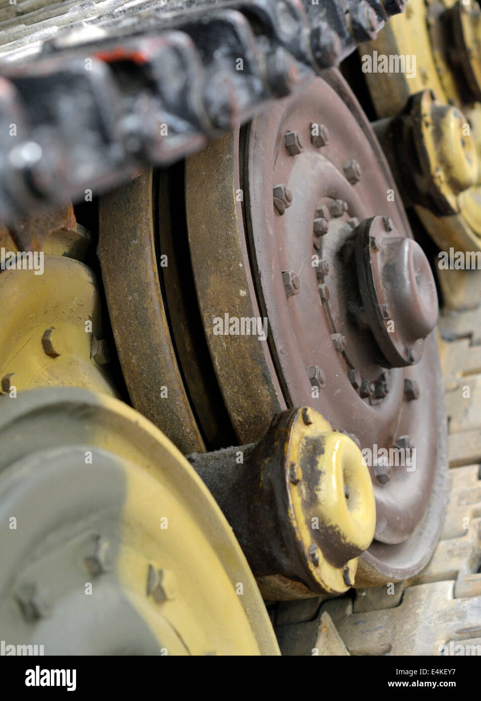 Tank army train hi-res stock photography and images - Alamy