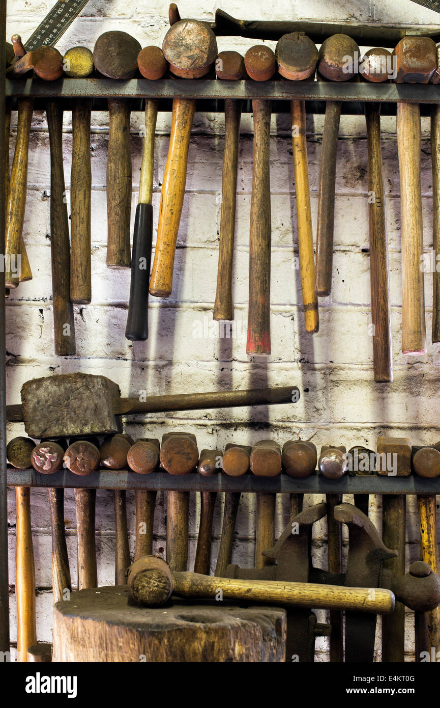 Old blacksmiths workshop hi-res stock photography and images - Alamy