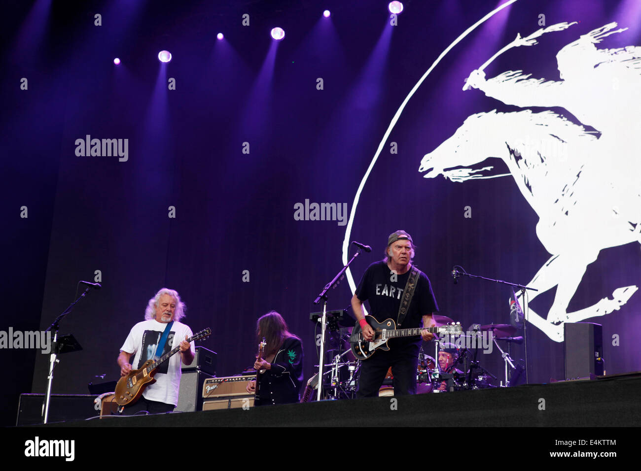 Neil Young Live Rust Stage