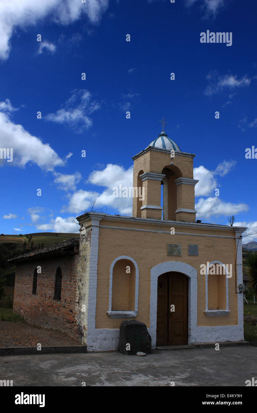 Rural catholic church in ecuador hi-res stock photography and images ...