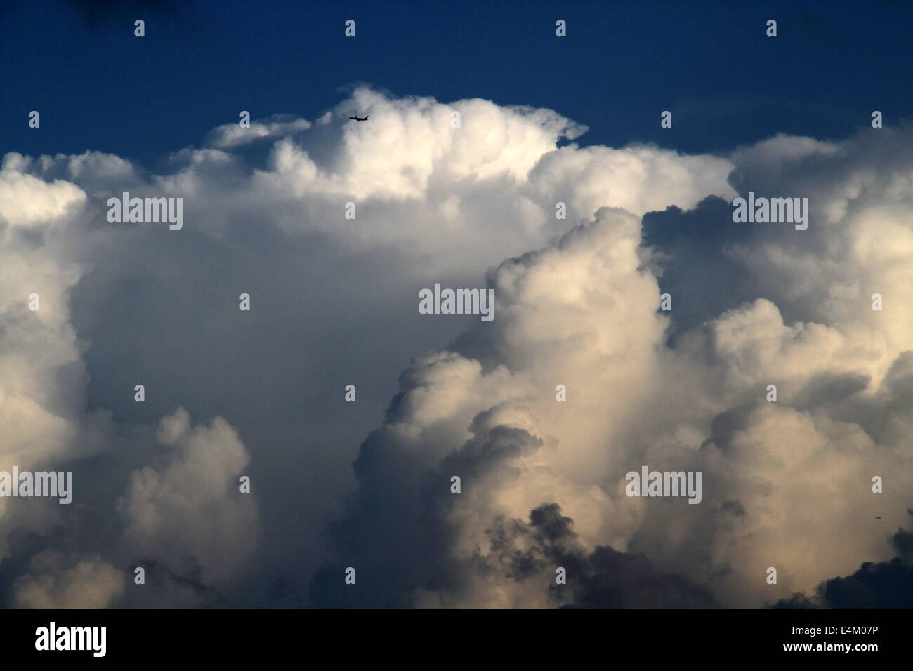 Billowing cumulus hi-res stock photography and images - Alamy