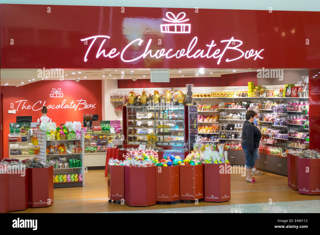 Airport Chocolate Shop High Resolution Stock Photography and Images - Alamy
