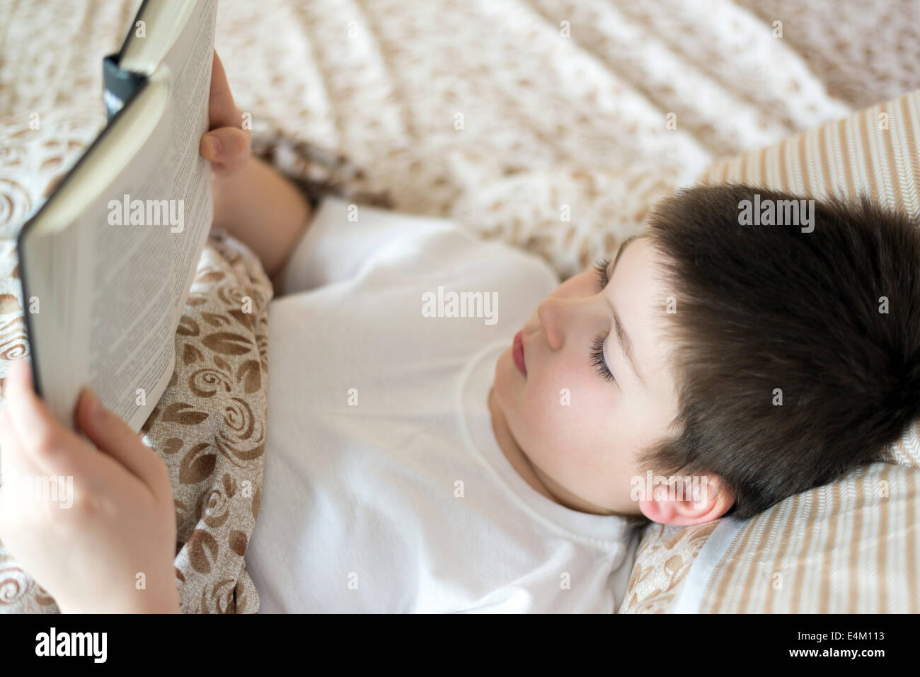 Bedtime hi-res stock photography and images - Alamy