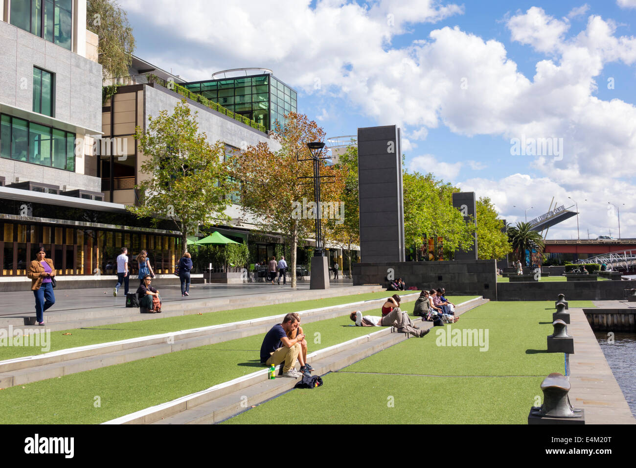 Australia melbourne southbank promenade hi-res stock photography and ...