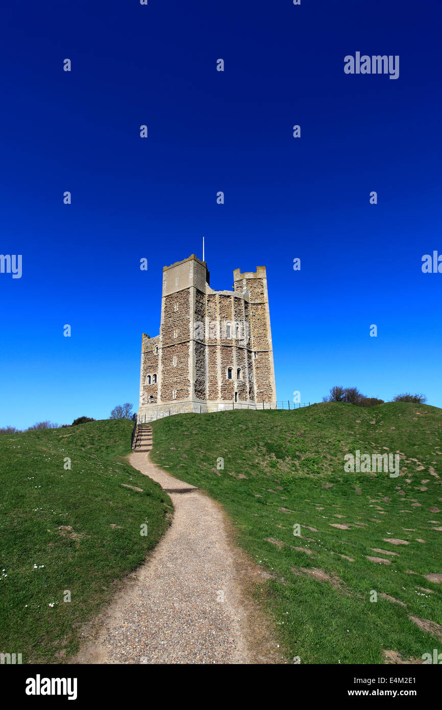 Keep castle hi-res stock photography and images - Alamy