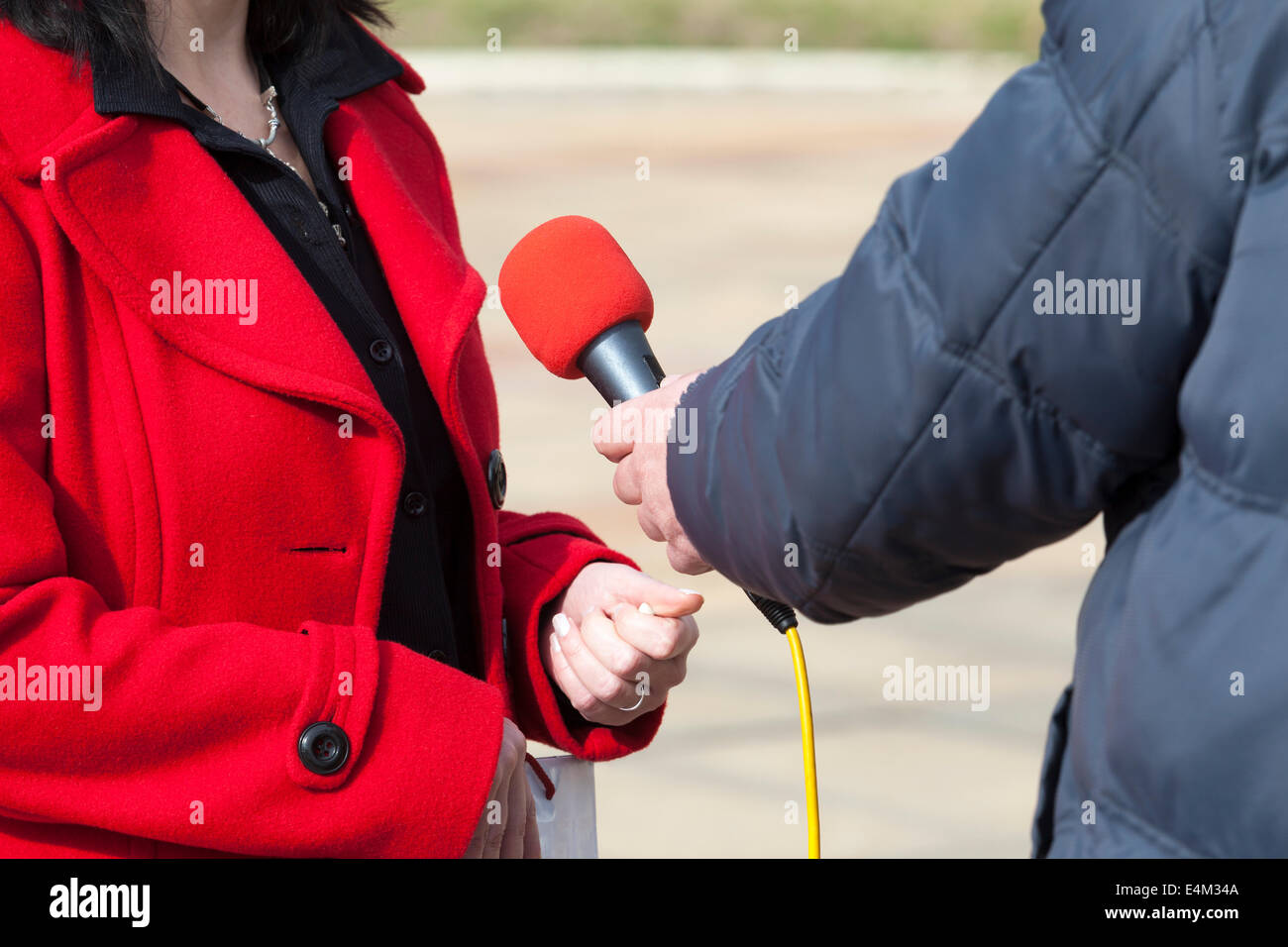Press interview. Microphone Stock Photo - Alamy