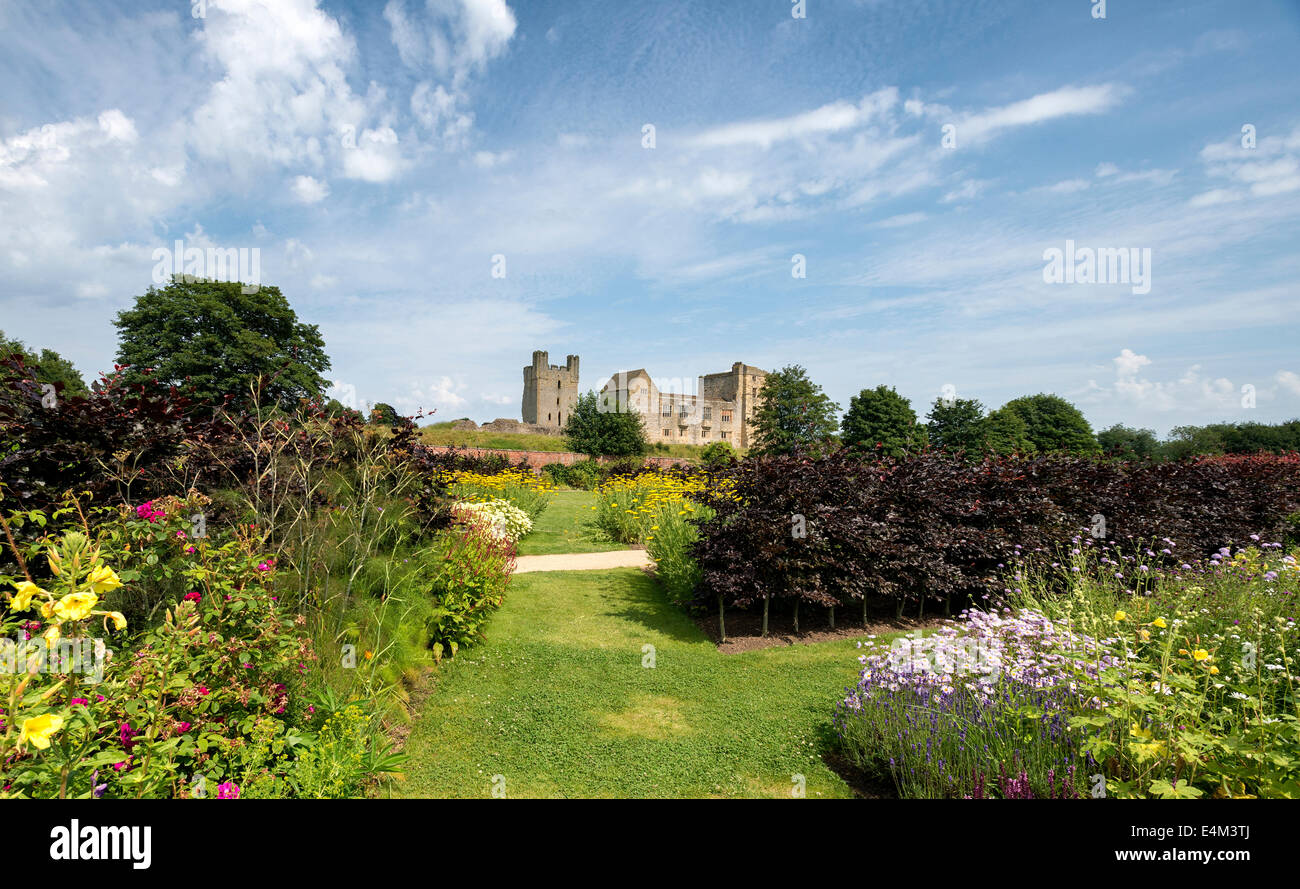 Helmsley castle from the walled garden Stock Photo - Alamy