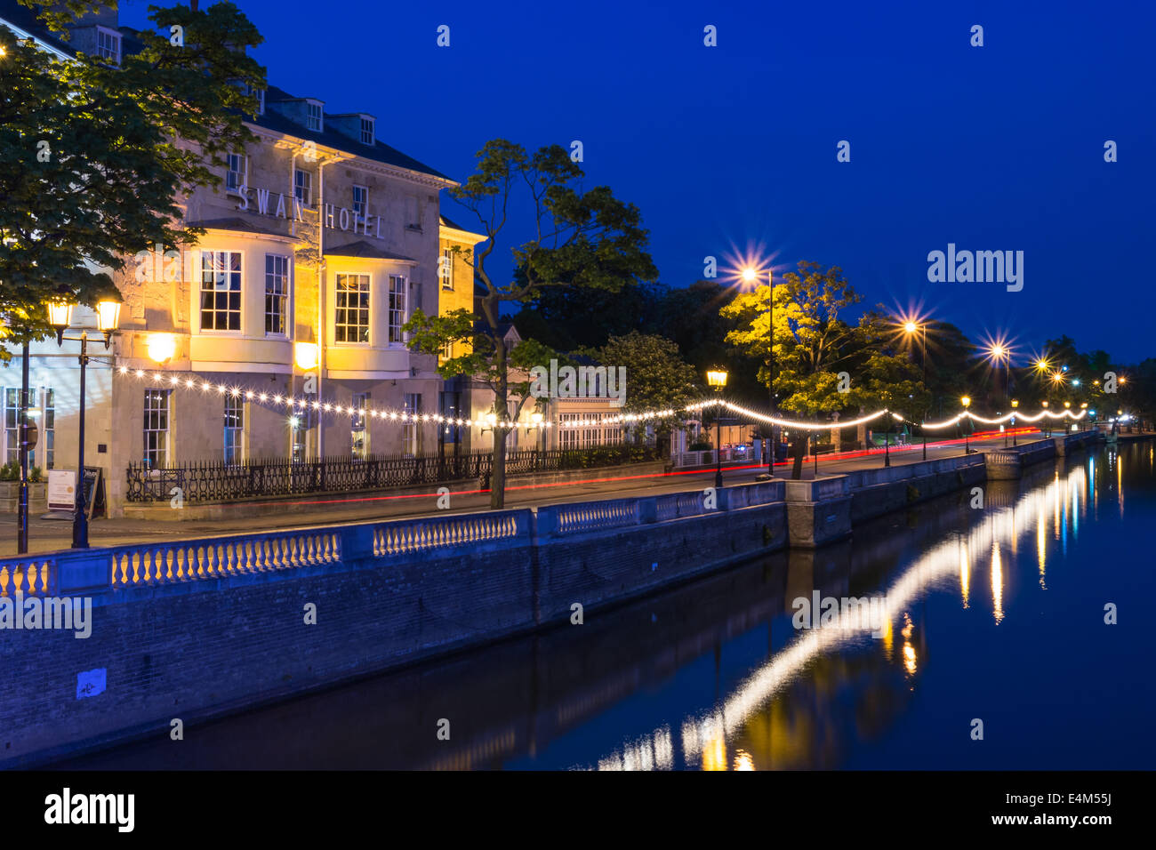 Embankment river bedford bedfordshire england hi-res stock photography ...