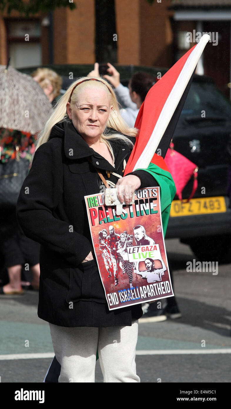 Falls Road and Divis Street, Belfast, Northern Ireland. Monday 14th ...