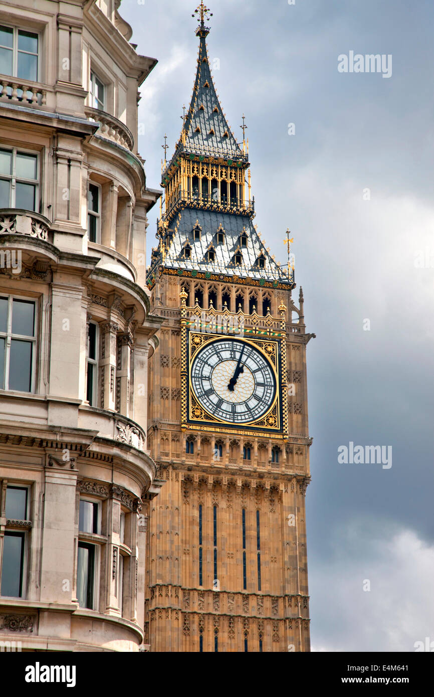 Big Ben - most recognizable landmark in the United Kingdom, close-up on ...