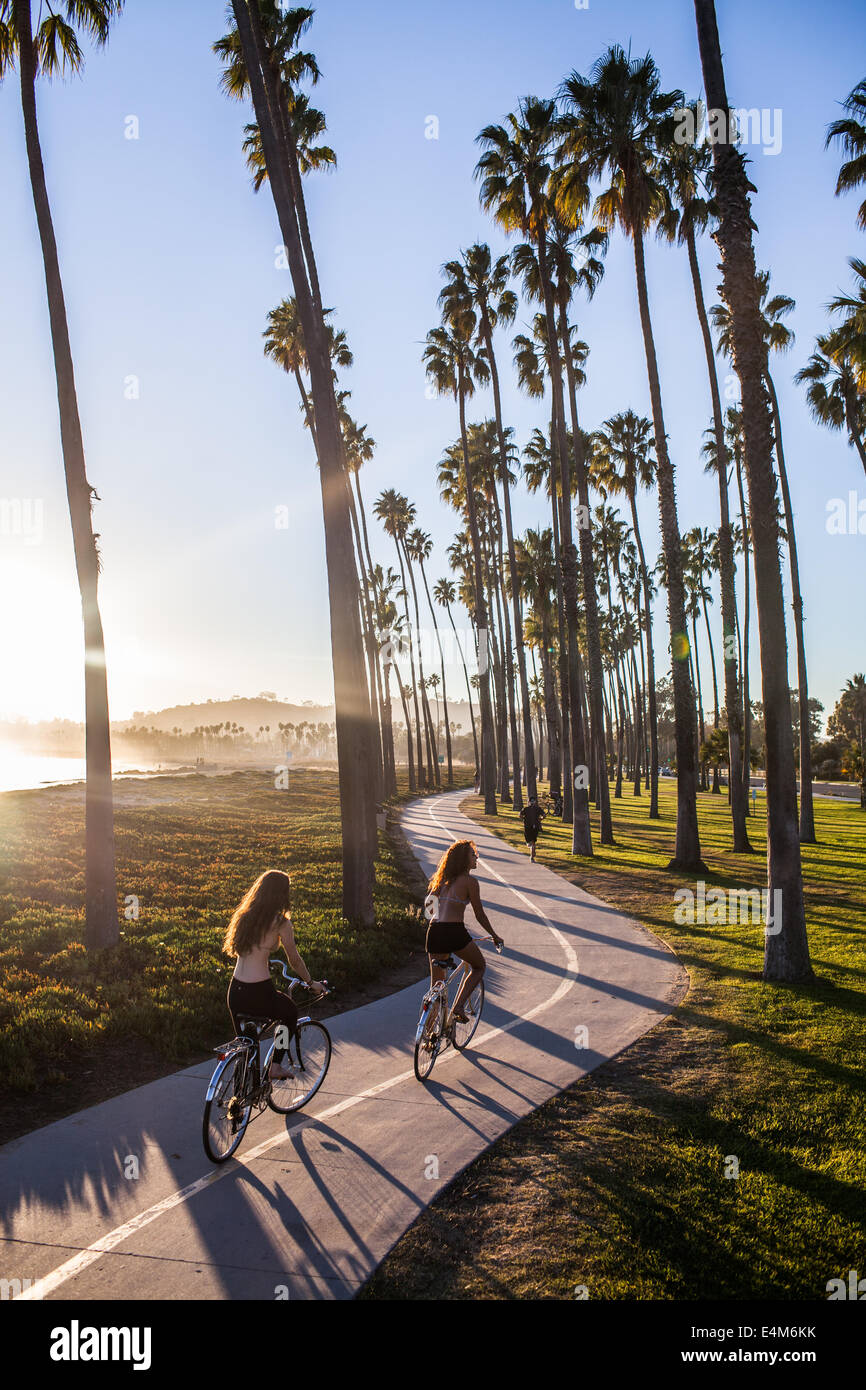 California sunshine hi-res stock photography and images - Alamy