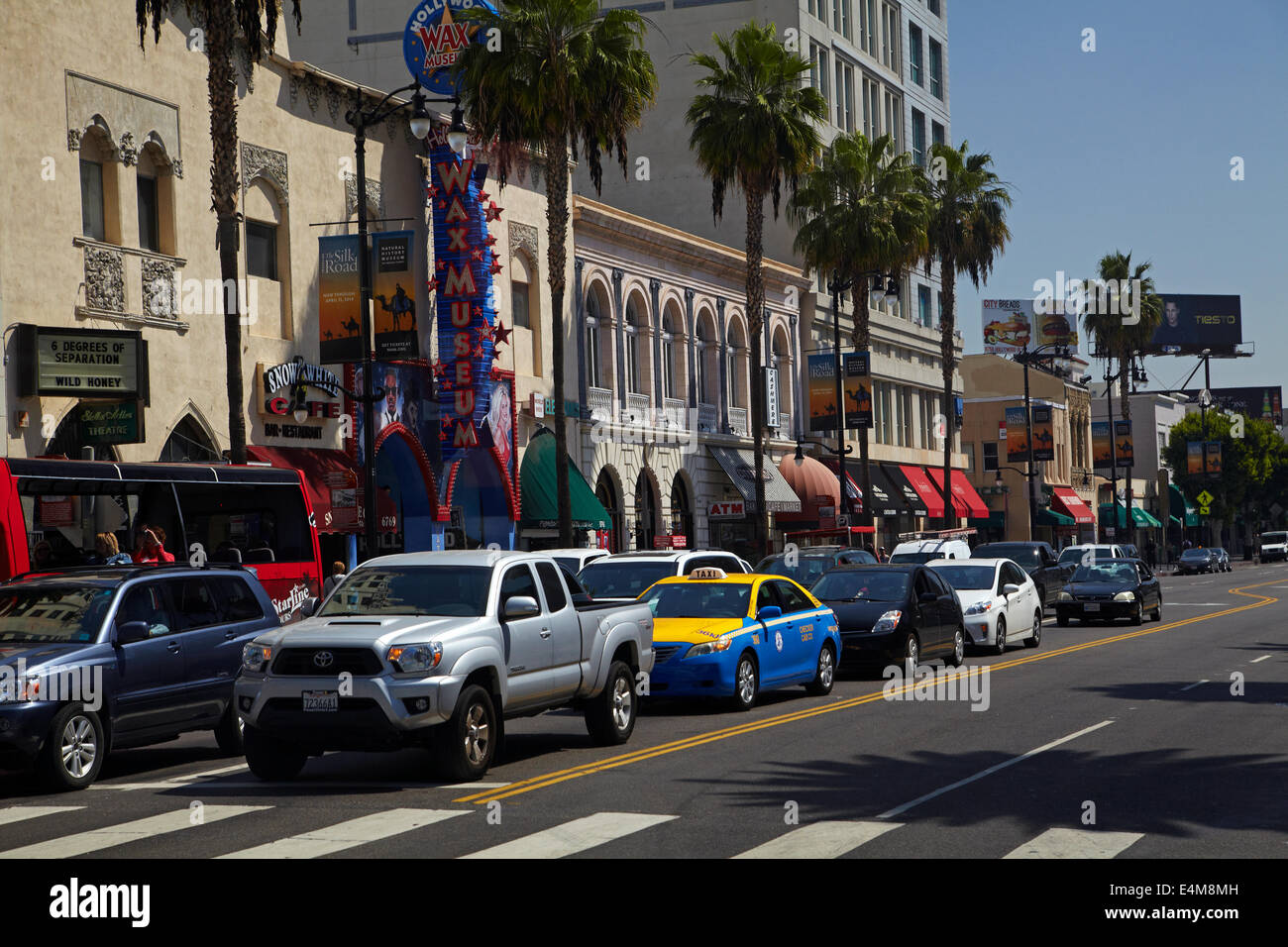 Busy streets of los angeles hi-res stock photography and images - Alamy