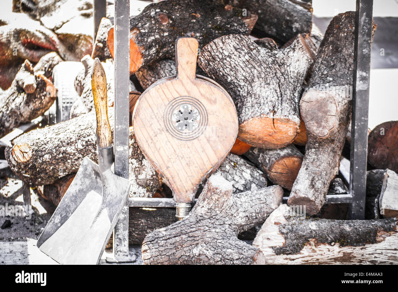 Timber burning in traditional stove hi-res stock photography and images ...