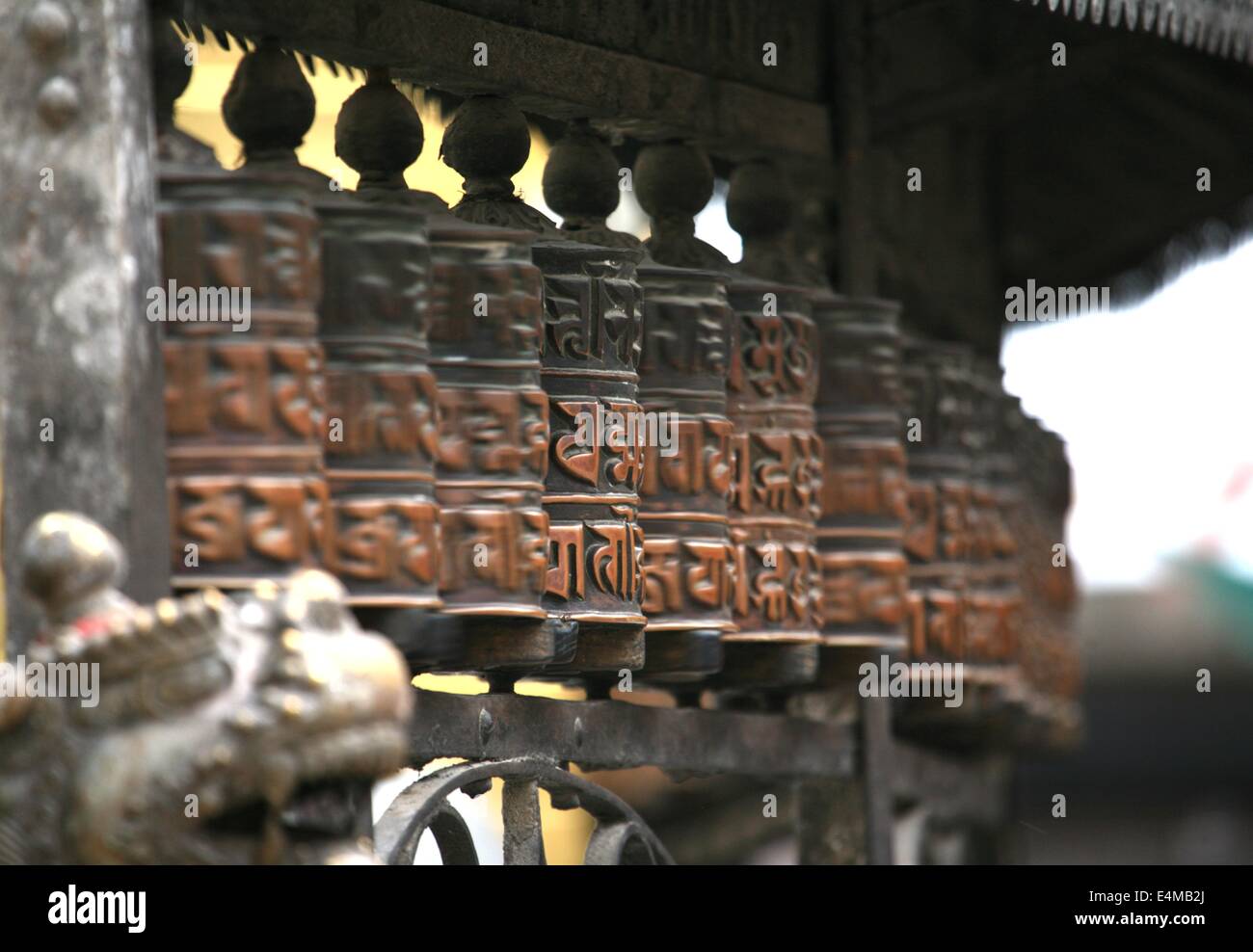 Tibetan buddhist temple hi-res stock photography and images - Alamy