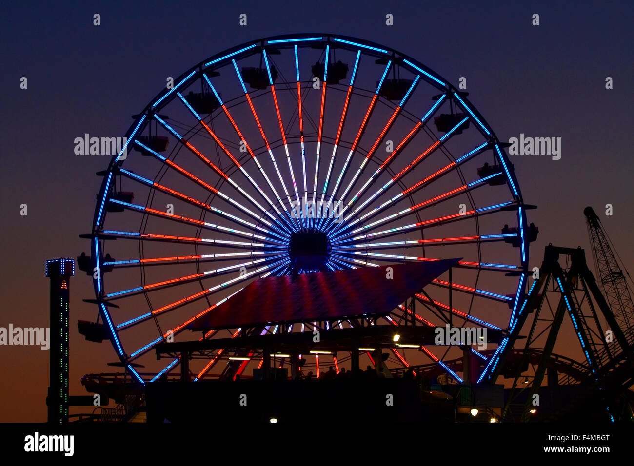 Colourful ferris wheel at dusk, Pacific Park, Santa Monica Pier, Santa ...