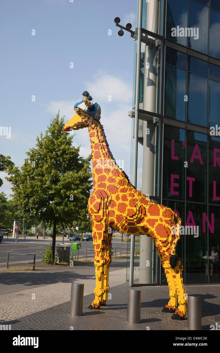 Germany, Berlin, Mitte, Potsdamer Platz, Model of Giraffe outside the ...