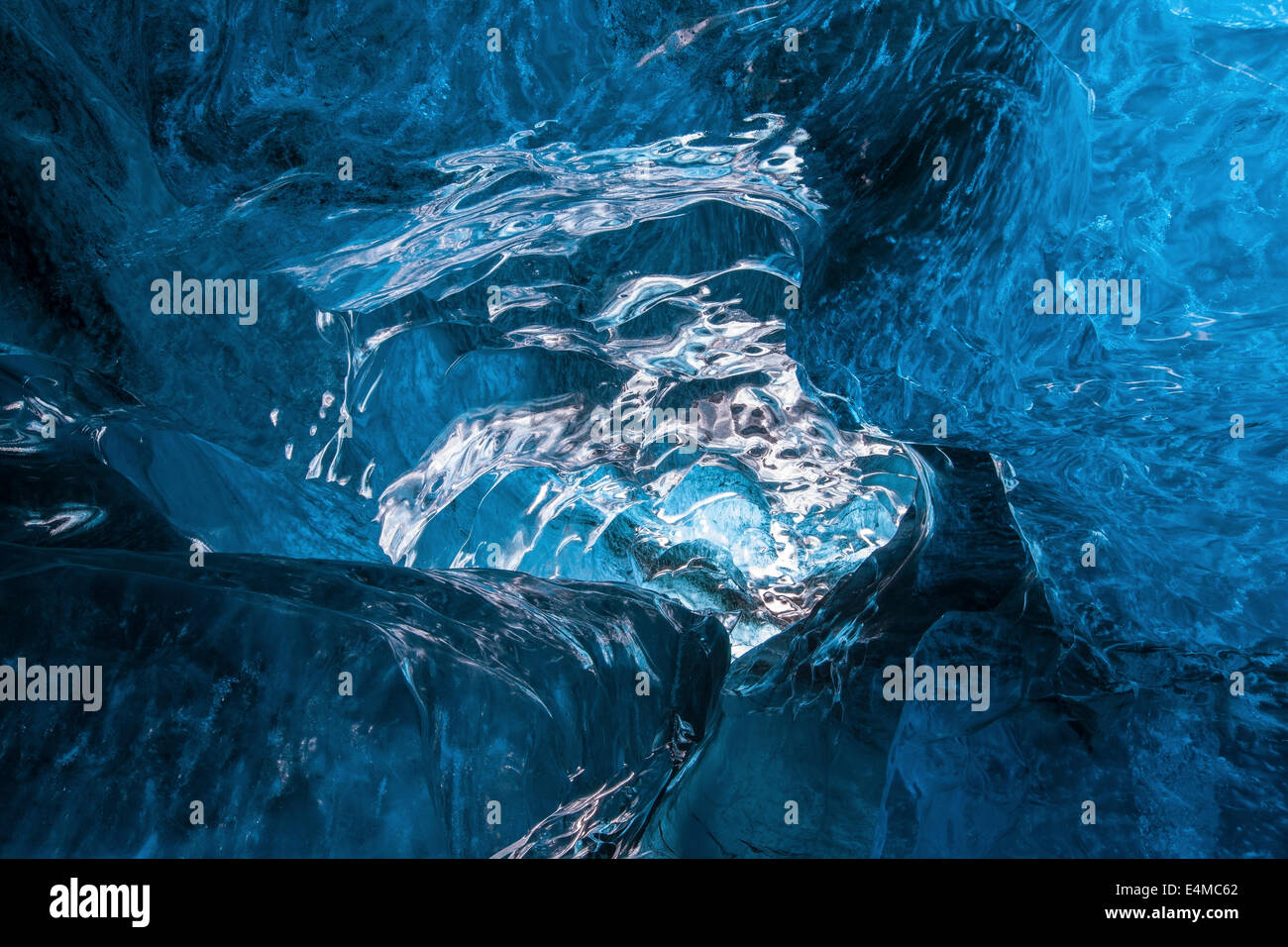 Vatnajökull national park ice cave hi-res stock photography and images ...