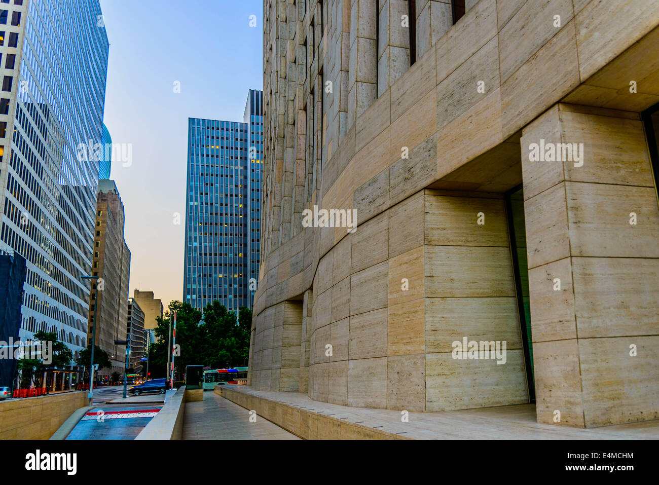 Buildings and streets in urban Downtown Houston Stock Photo - Alamy