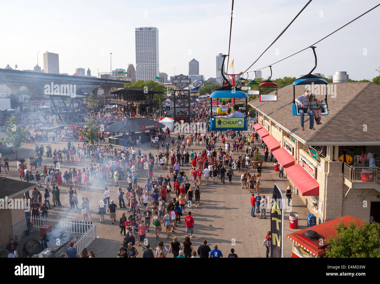 Milwaukee summerfest hi-res stock photography and images - Alamy