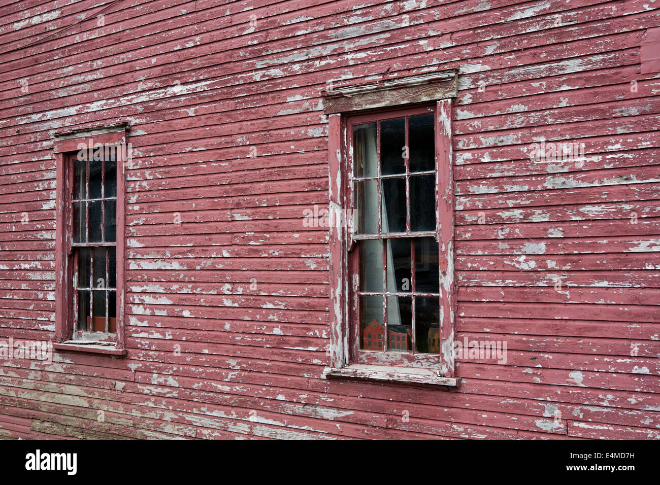 Side windows hi-res stock photography and images - Alamy