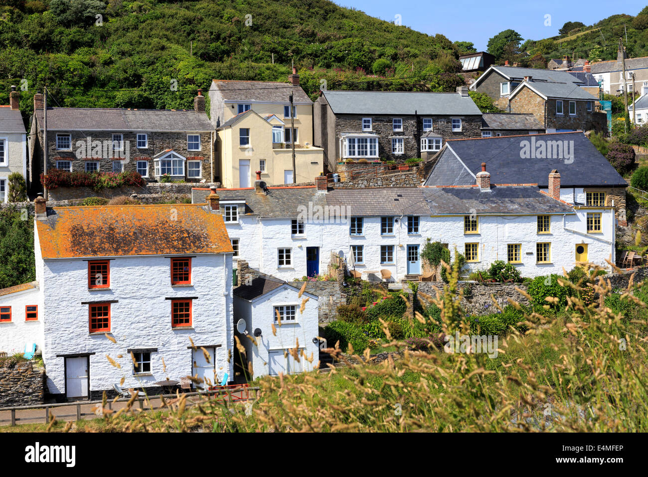 portloe cornwall england uk Stock Photo - Alamy