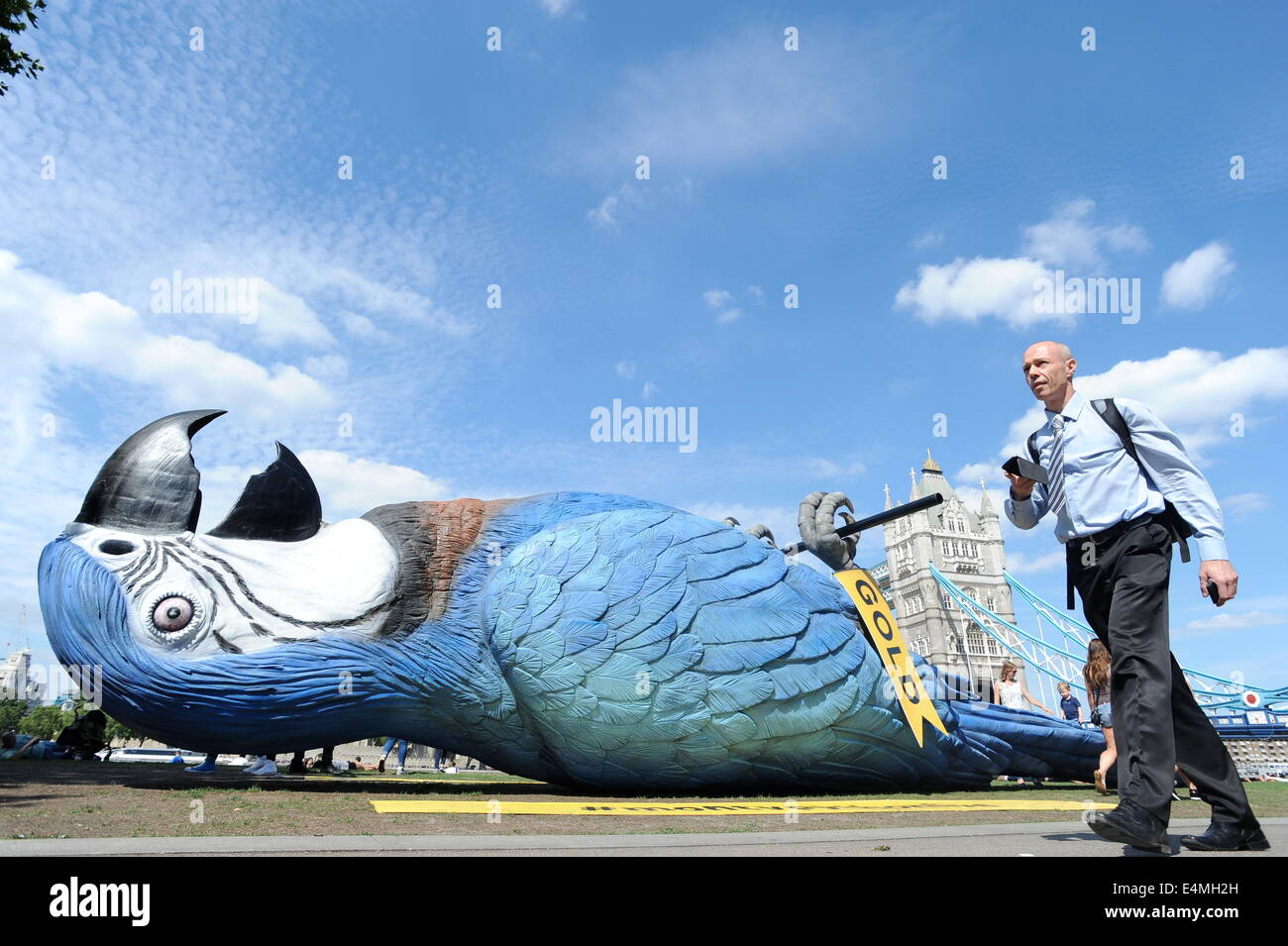 Monty python parrot sketch hi-res stock photography and images - Alamy