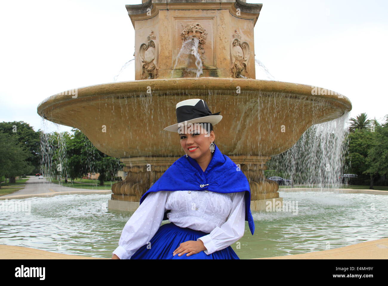 Beautiful Peruvian American model in traditional Peruvian attire Stock ...